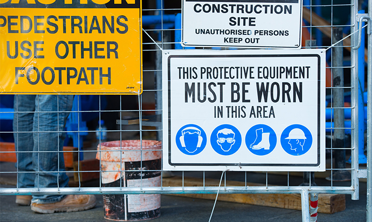 Construction Graphics Solution | Barricades, Banners and Signage