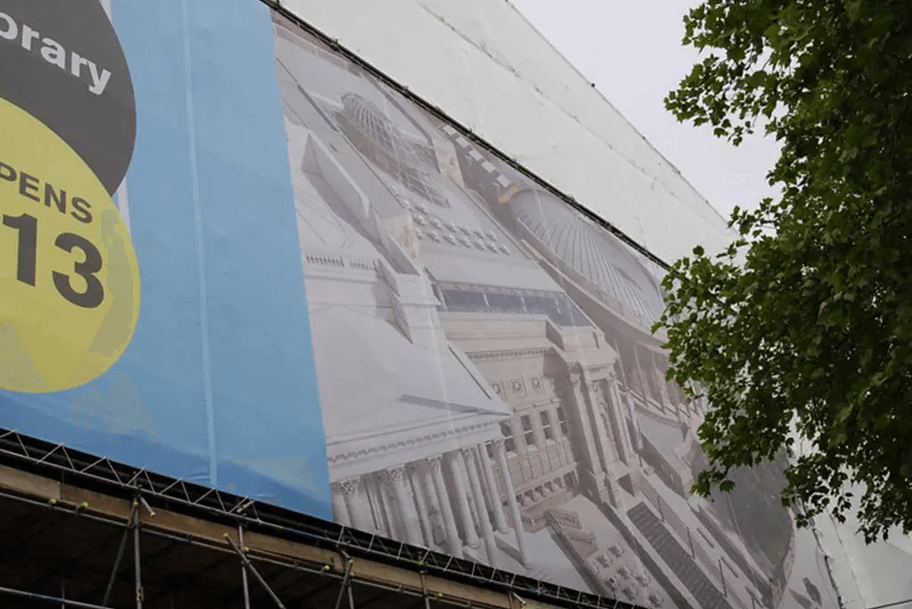 Modular Construction Folding Barricades | Temporary Barricades