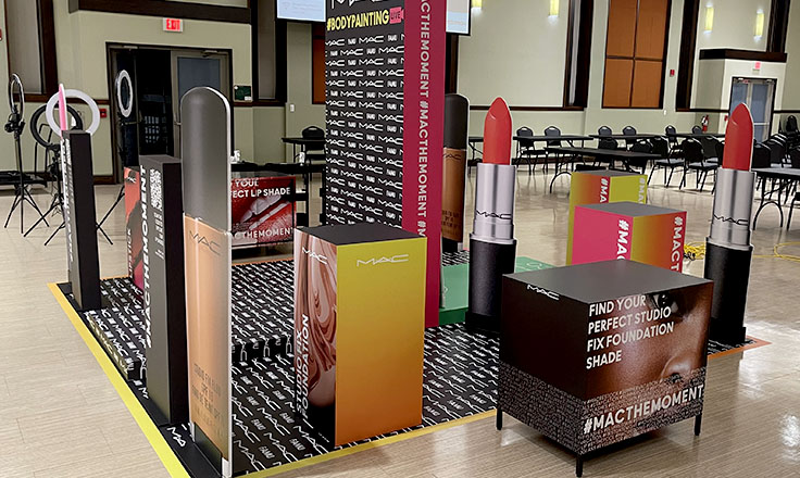 Large Format Printing and Graphics Solutions | Riot Color